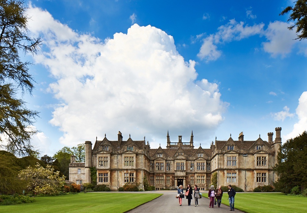 Three Questions for Kate Pullinger – Canadian Writers Abroad